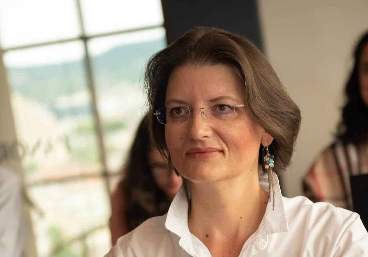 Plusuri și minusuri în planurile cadru pentru liceu - Corina Atanasiu ...