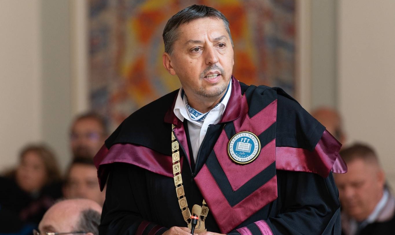 Mircea Cărtărescu va deveni membru al Academiei Române în curând ...